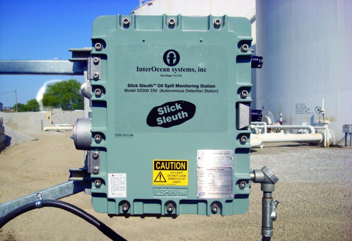 Raman Rxn5 Analyzer - Benchmark Instrumentation & Analytical Services